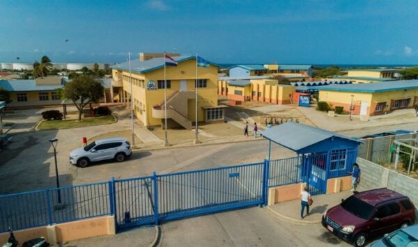 Over ons – EPB Aruba